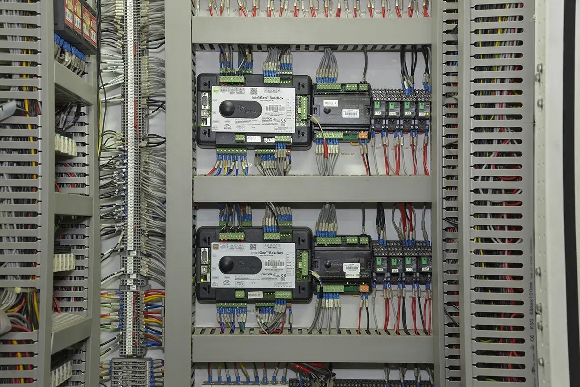ComAp - Power Control for a Shopping Complex
